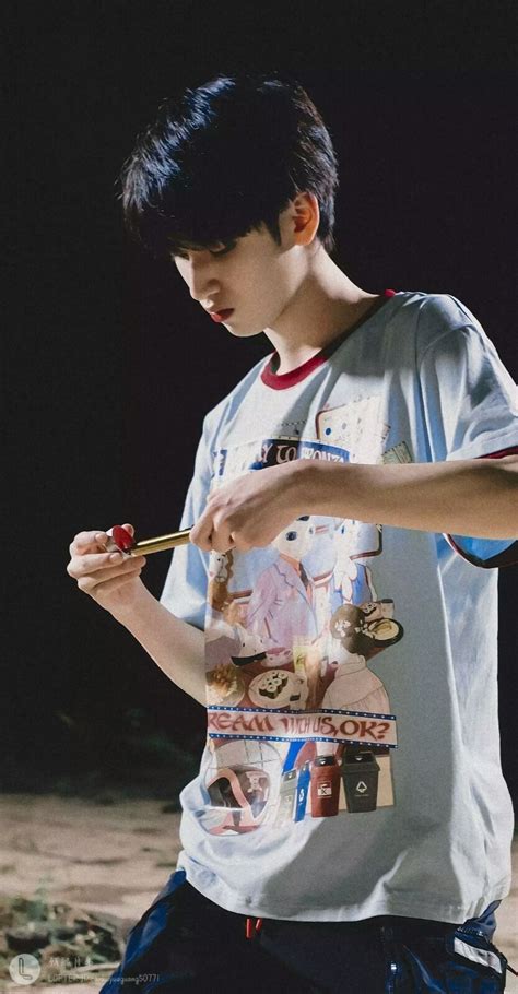 严浩翔壁纸 堆糖，美图壁纸兴趣社区