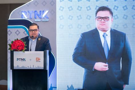 ឧកញ៉ា ឈាង សុវណ្ណរតនៈ រៀបចំព្រឹត្តិការណ៍ប្រកួតបាល់ទាត់ដណ្តើមពានរង្វាន់ អ