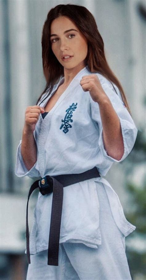 Naomi Scott Knows Karate By Karateceleblover On Deviantart