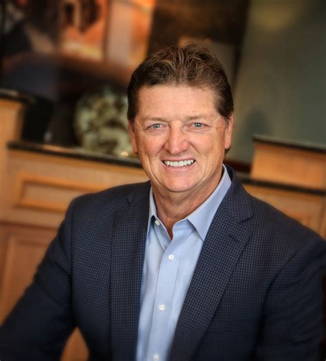 Dr Steve Gorman Veneer Consult