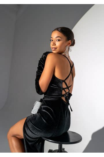 Kleitas Sievietēm Internetā