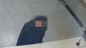网逃男子深夜到派出所求证是否遇诈骗结果自己被抓 关键帧 澎湃新闻 The Paper