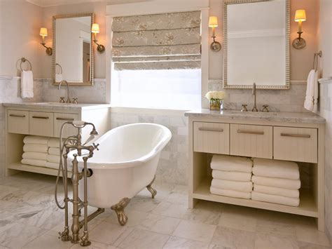 Master Bathroom Layouts HGTV