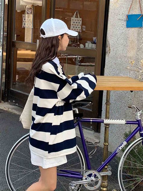 베리참 🏈오버핏루즈스트라이프커플템3컬러 하카 럭비카라티 개강룩 스트라이프티셔츠 장마템 출근룩