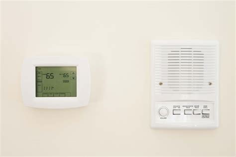 How To Calibrate A Programmable Thermostat Hunker