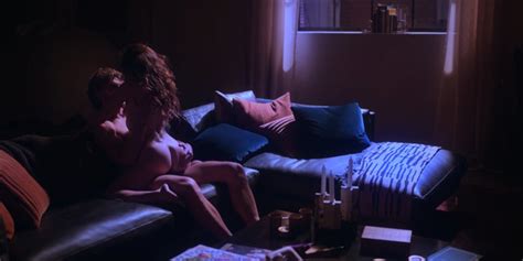 Nude Video Celebs Sarah Shahi Nude Sexlife S01e06 2021