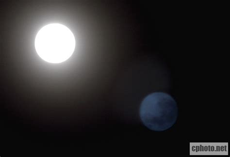 中秋之夜同时拍到天上两个月亮 中国摄影在线