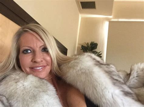 Pictures Of Emma Starr