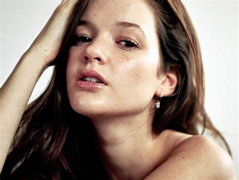 Lily Brown S Instagram Twitter Facebook On Idcrawl