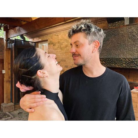 Este Es El Esposo En La Vida Real De Mariana Di Girolamo Actriz De Al