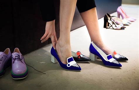Як правильно знайти свою форму взуття Жіночий журнал про моду красу стосунки і життя
