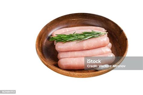 허브를 곁들인 나무 팔테에 담긴 가금류 생 소시지 고품질 격리 흰색 배경입니다 0명에 대한 스톡 사진 및 기타 이미지 0명 가금류 검은색 Istock