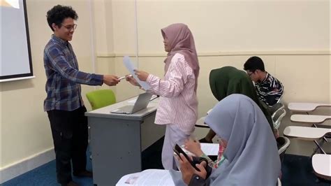 Praktik Mengajar Dengan Strategi Gist Generating Interaction Schemata And Text Youtube