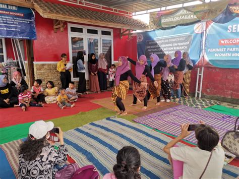 ‘together We Are Stronger Indonesian Women Migrant Workers Znetwork