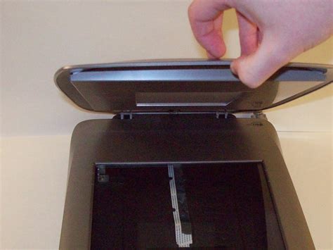 Разборка внешнего шасси сканера Microtek Scanmaker 5900 Hd01