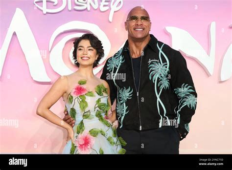 Aulii Cravalho Left And Dwayne Johnson Pose For Photographers Upon