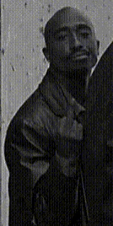 Pin By Mélange Menagerie On Tupac Amaru Shakur American Rappers