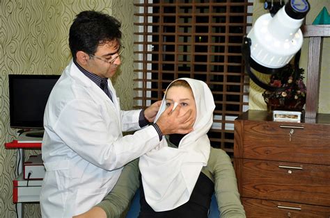 دکتر مهدی طاهری صفاری متخصص جراحی پلاستیک رزرو نوبت