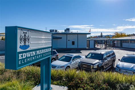 Edwin Markham Elementary School In Vacaville Ca