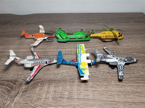 Lot Of 16 Matchbox Vintage Diecast Airplanes And Cars Helicopter Chopper