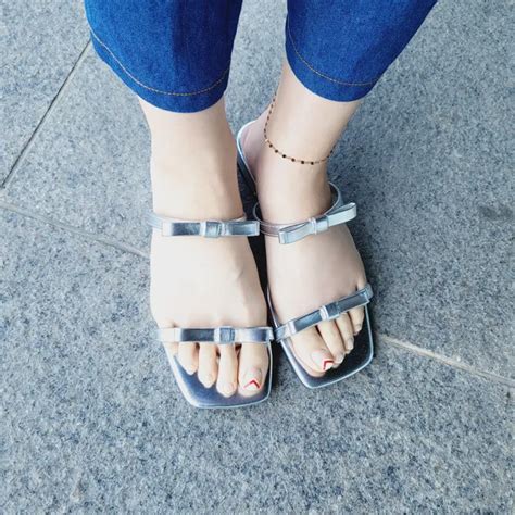 225~255사이즈 당일발송👍[made] 셀리 리본 뮬 슬리퍼and쪼리 2type 스트랩 로우굽 미들굽 에이블리 스토어