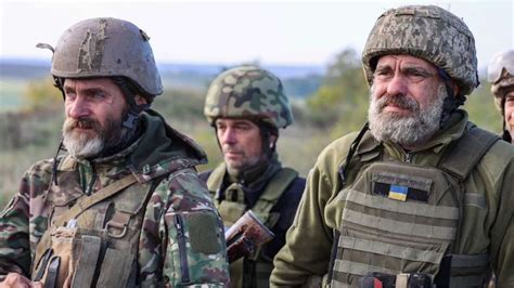 Контракт в ЗСУ для осіб старше 60 років Рада ухвалила закон Цензор НЕТ