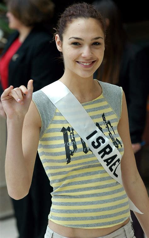 Gal Gadot Miss Universe 2004