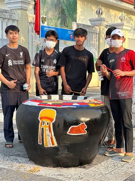 សប្បាយនិងប្លែកខ្លាំង ជាងឆ្នាំមុនៗទៀត ពោលគឺបានអាប់ដេតថ្មី ដោយបំពាក់ប្រព័ន្ធបាញ់ទឹកទៀត