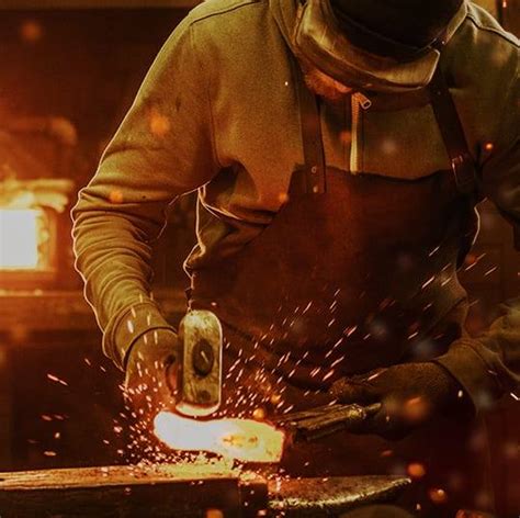 ქართული ხელნაკეთი დანები