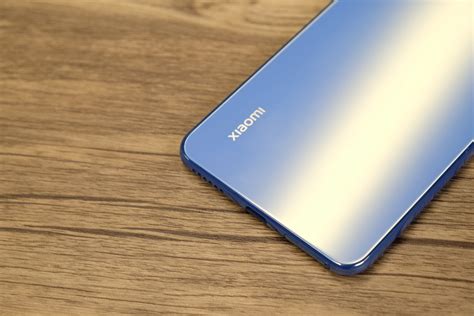 Xiaomi Mi Lite Review BaNANA