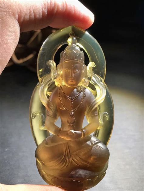 大師雕刻的佛祖靜靜的佛祖安祥的神態 每日頭條