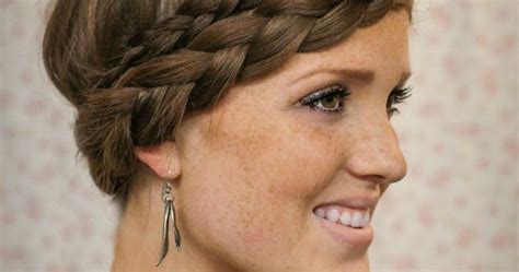 The Freckled Fox Hair Tutorial The Double Crown Braid