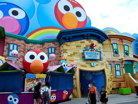 エルモのイマジネーションプレイランド キャステル Castel ディズニー情報