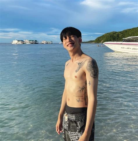 เบียร์ เดอะวอยซ์ แร็ปเปอร์หนุ่มชื่อดัง โดนจับตาหนัก หลังมีภาพหลุด