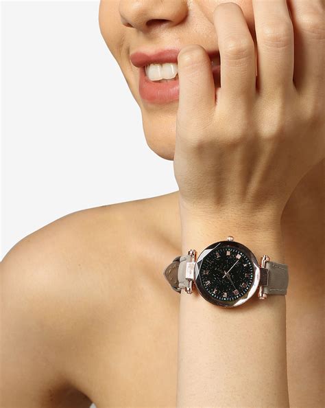 Haute Sauce Women Black Analogue Watch