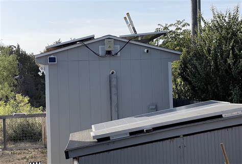 A Simple Single Axis Sun Tracker To Maximize Solar Output Arduino Blog