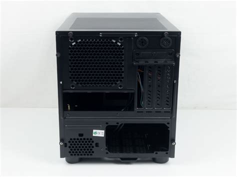 Chieftec Pro Cube CI-02B-OP Review - A Closer Look - Outside | TechPowerUp