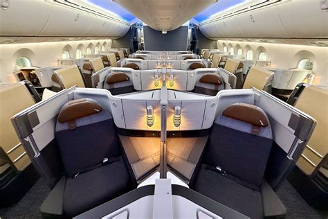 First Look Inside Americans All New Boeing 787 Dreamliner With