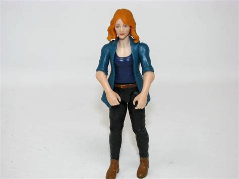 Jurassic World Dominion Claire Dearing Figure Jurassic Park Toy 4