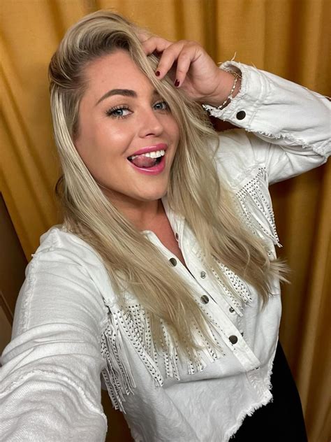 🗣this User Sent You A Private Message 📩 Tap Profile To Follow And Open