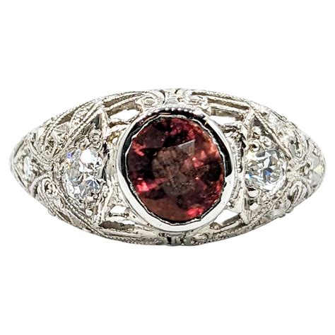 120ct Natural Alexandrite And Diamond Art Deco Platinum Ring For Sale