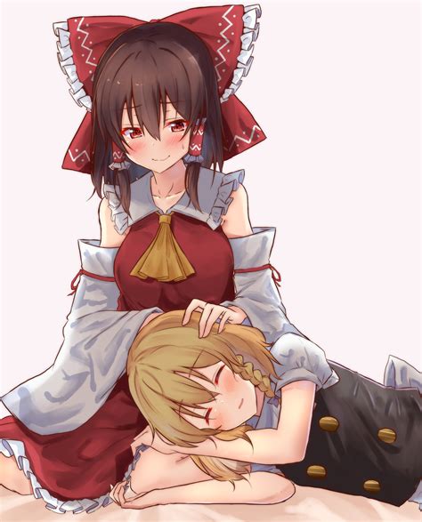 Hakurei Reimu And Kirisame Marisa Touhou Drawn By Mukkushi Danbooru