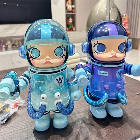 ของแท้popmart Mega Space Molly 400 Planet Series ยืนยันรูปตุ๊กตาเครื่องประดับของขวัญ Shopee