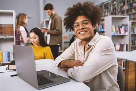 Make 🤑 Money Easily 💰 You Can Make 🤑 Money Easily By Unknown Phone