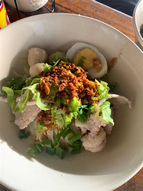 รูป ก๋วยเตี๋ยวห้อยขาบ้านจ่าโบ่