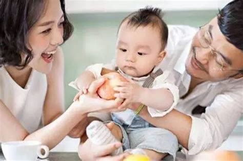 汪涵妻子杨乐乐疑被骗近800万这得多少桶老谭酸菜牛肉面啊
