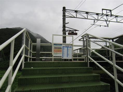 信濃川島駅 改札画像 net