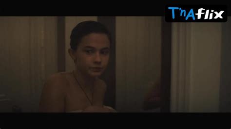 Cailee Spaeny Sexy Scene In The Craft Legacy