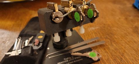 Is This Cheating R Lockpicking