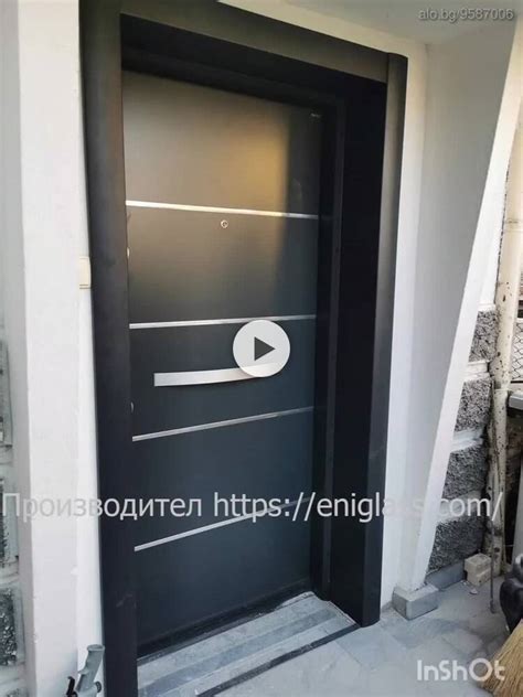 входни врати блиндирани Врати дограма щори тенти Пловдив Блиндирани входни врати в